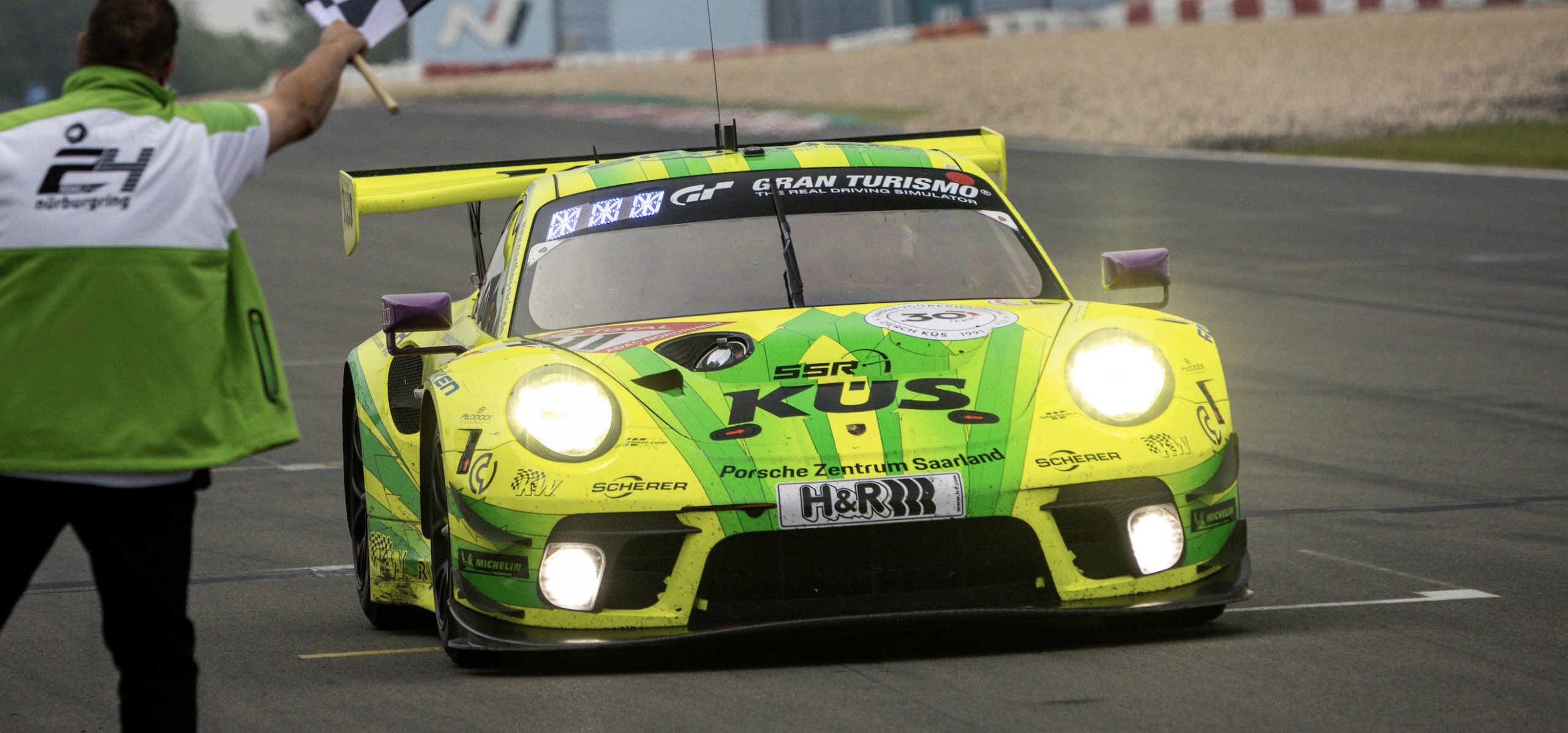 Porsche rules the ’Ring - Inquirer Mobility