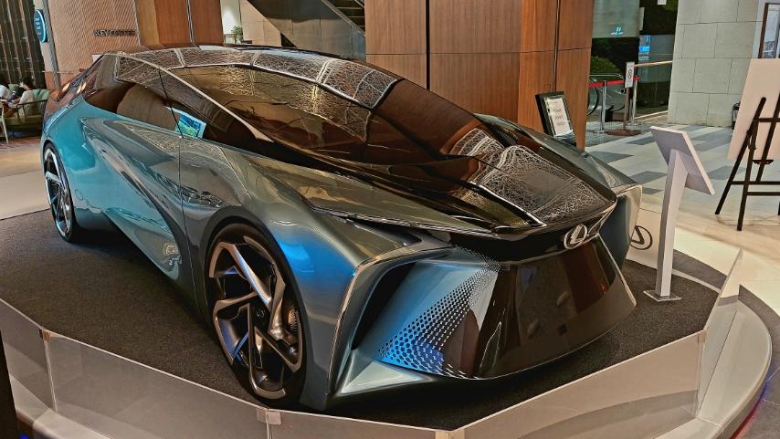 Lexus showcases ‘electrified future’ at Mitsukoshi, BGC - Inquirer Mobility