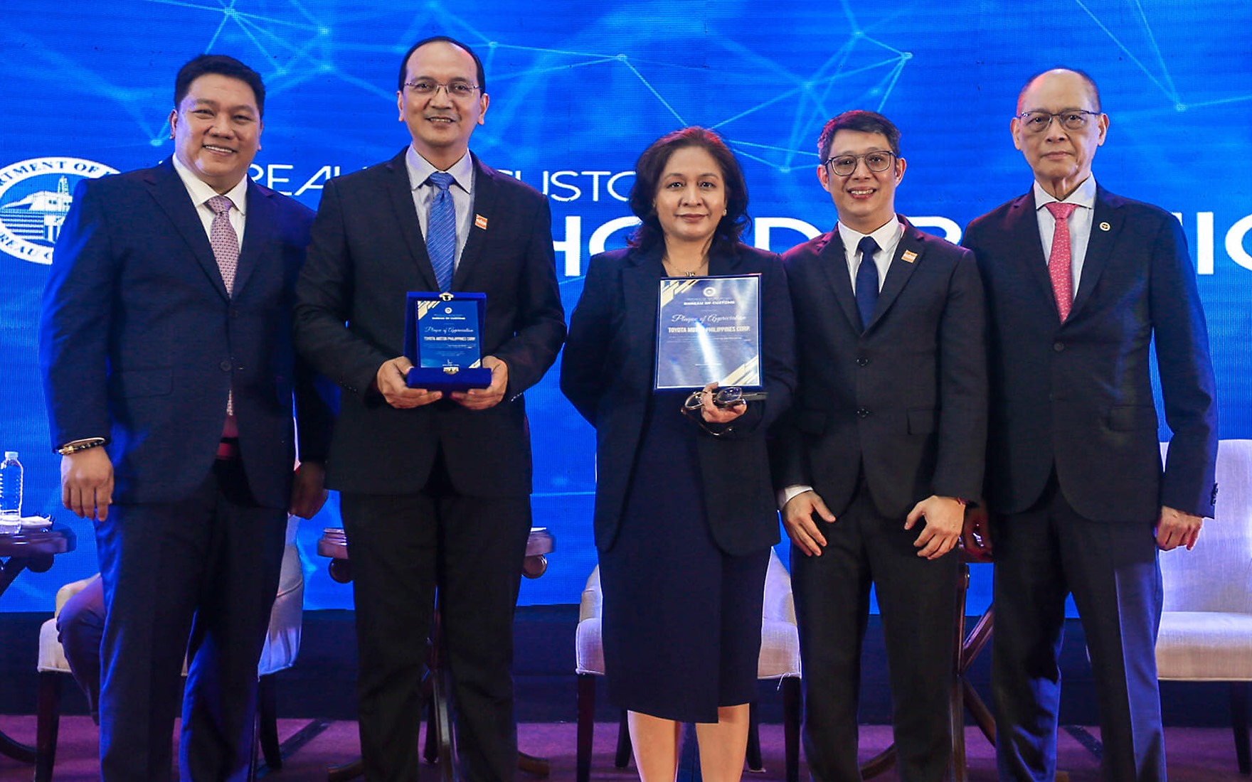 Toyota Motor PH receives national and provincial recognitions for tax ...
