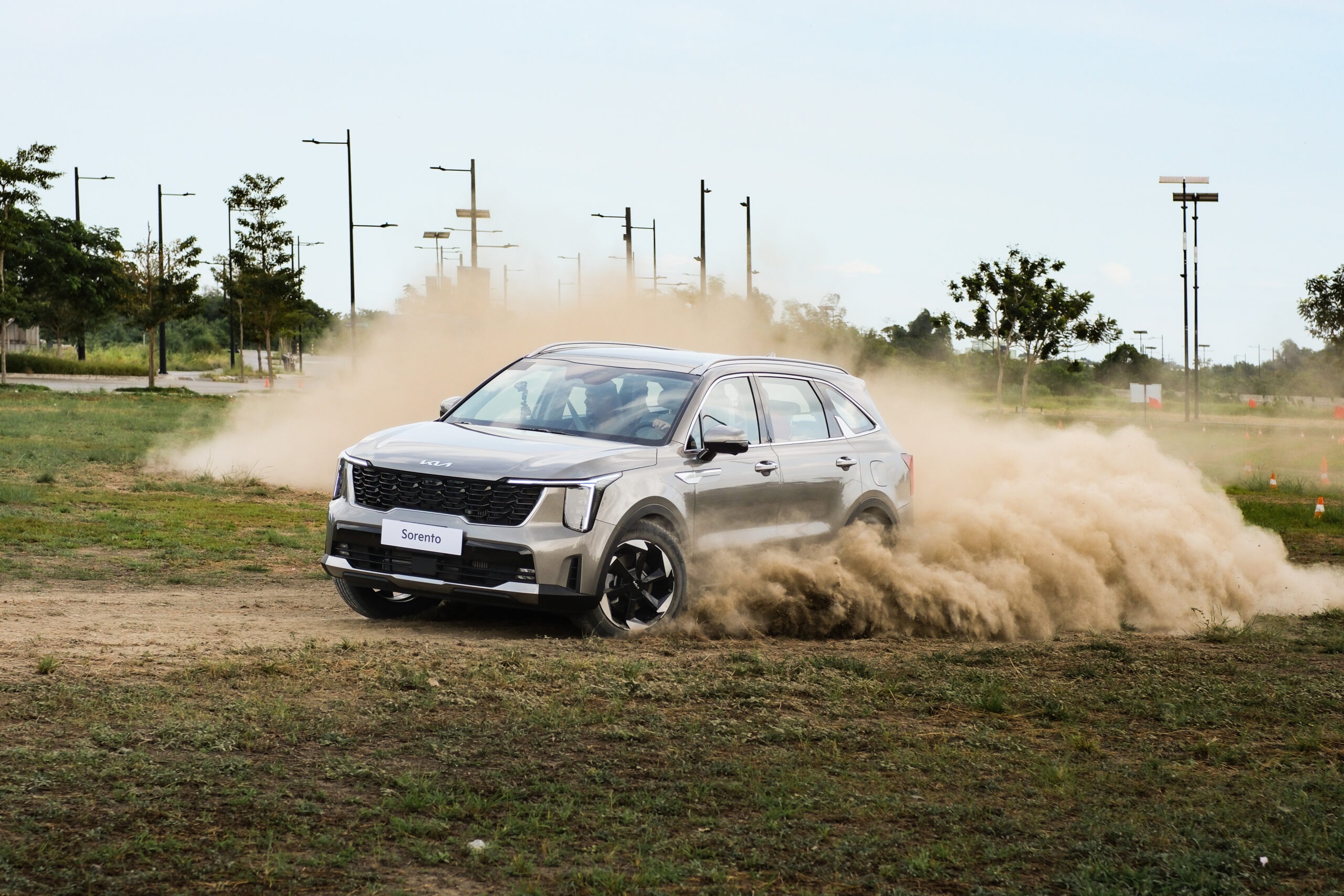 ‘HEV-ing’ the best of ICE and EV worlds - Inquirer Mobility