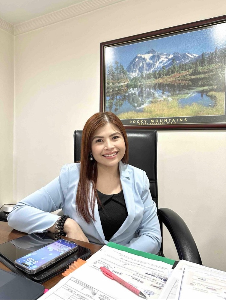 The daughter also rises - Inquirer Mobility